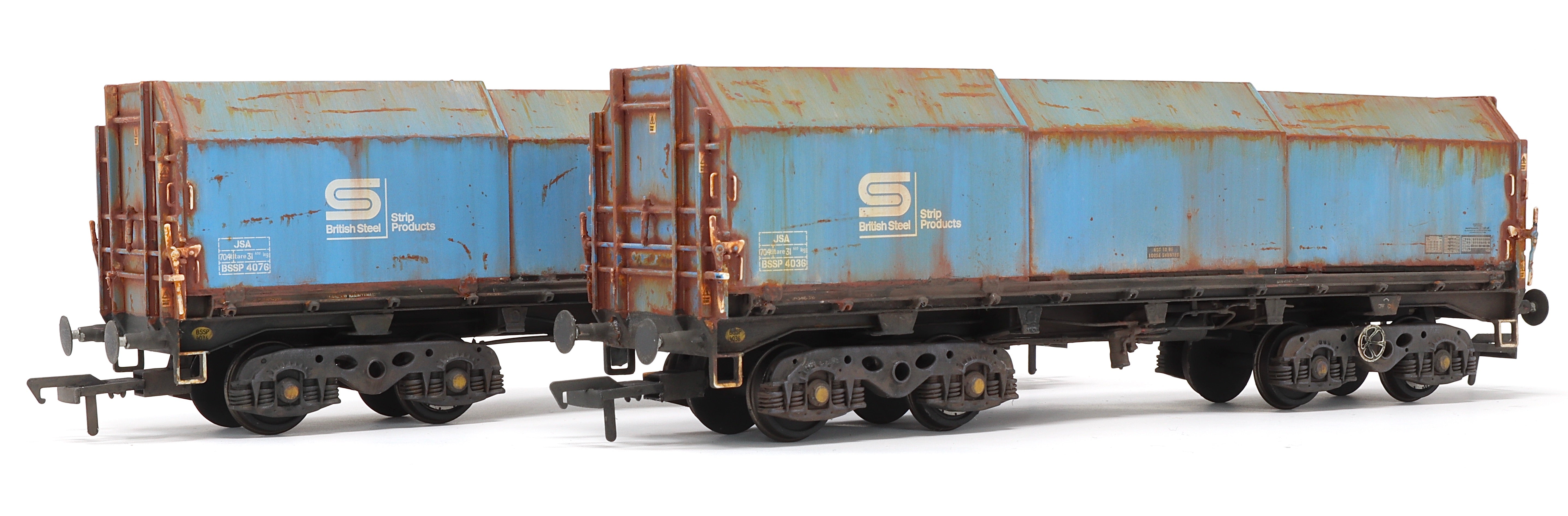 Let's Get Involved - Weathering JSA Wagons With James Makin – Accurascale